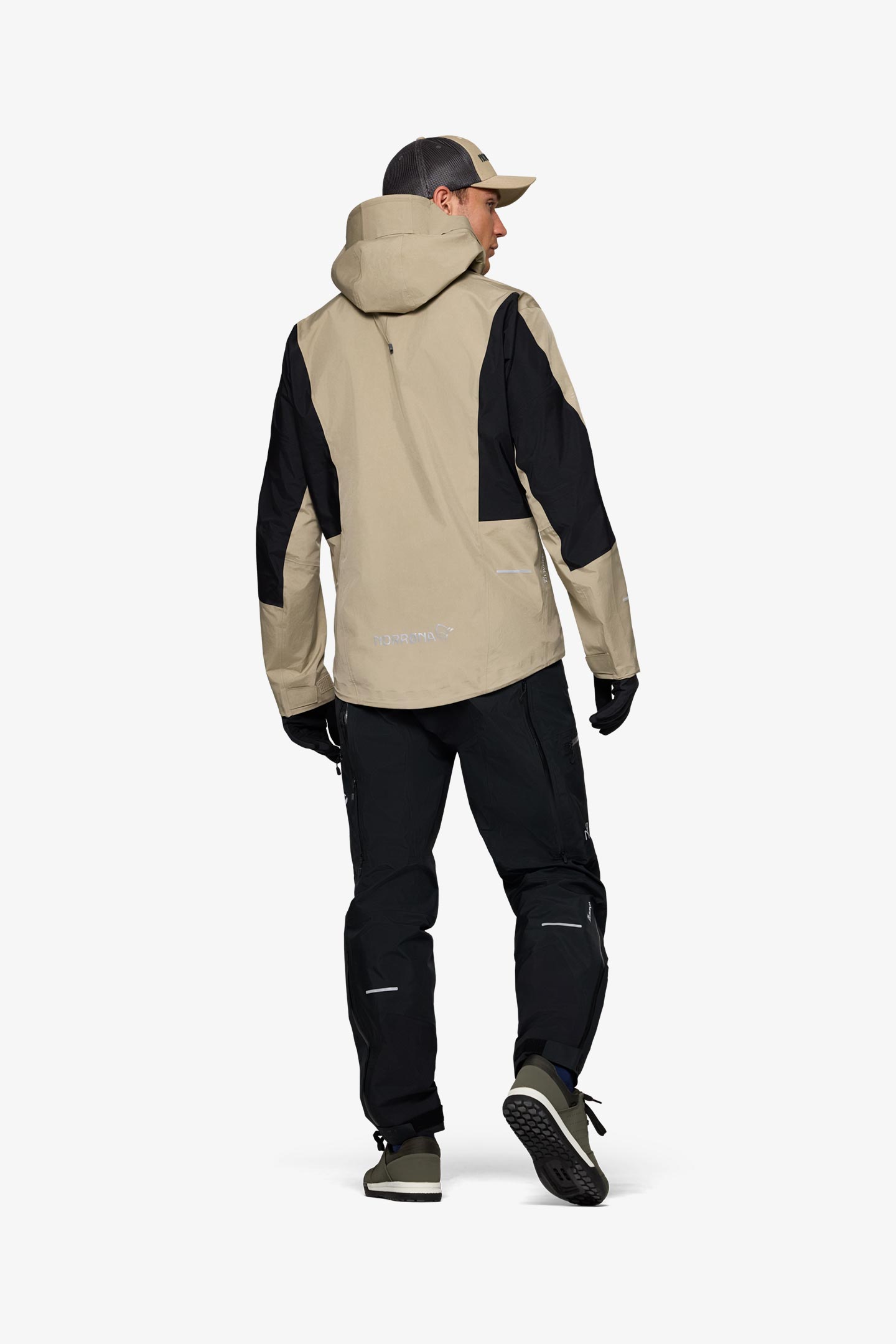 fjora Gore-Tex Pro Jacket (M) | フルマークスストア-北欧アウトドア用品,NORRONA,HOUDINI,POC ...